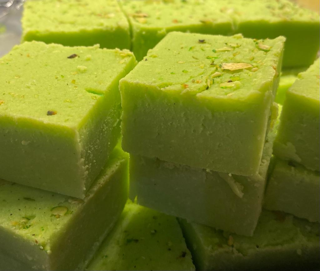Pista Barfi 1Kg | Royal Rangla Punjab